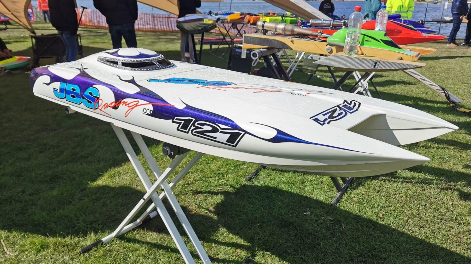 Welkom op onze website - RC Powerboat Events Welkom op onze website